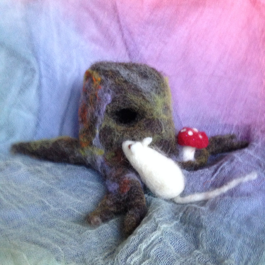 Juniper Tree Puppets - Puppetry, Writing, Courses, Story Blog!